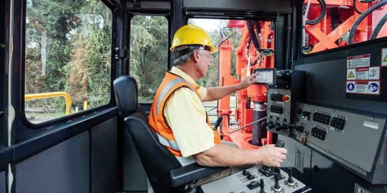 Sandvik introduces xSeries group of rotary and DTH drill rigs