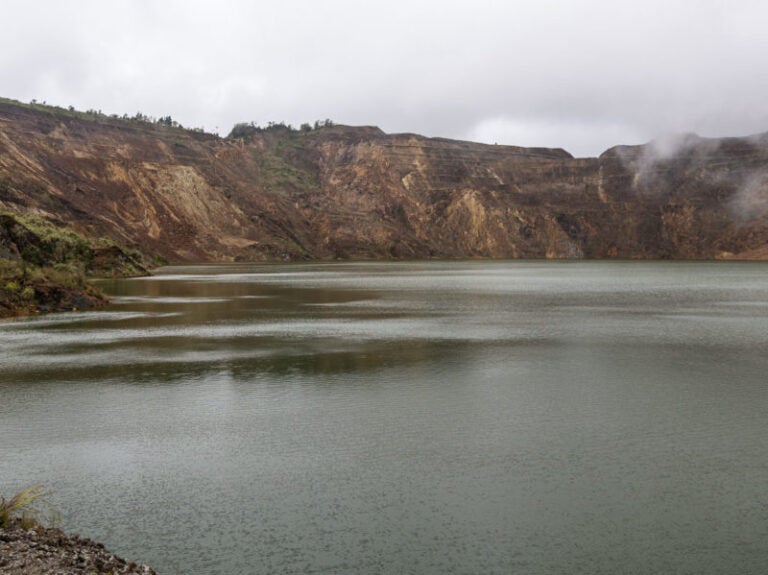 Malaysia updates environmental regulations ahead of return of bauxite ...