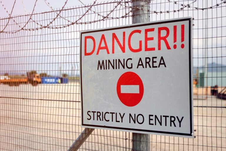 Custom mining signs: Customizable danger alerts for mines and tunnels ...