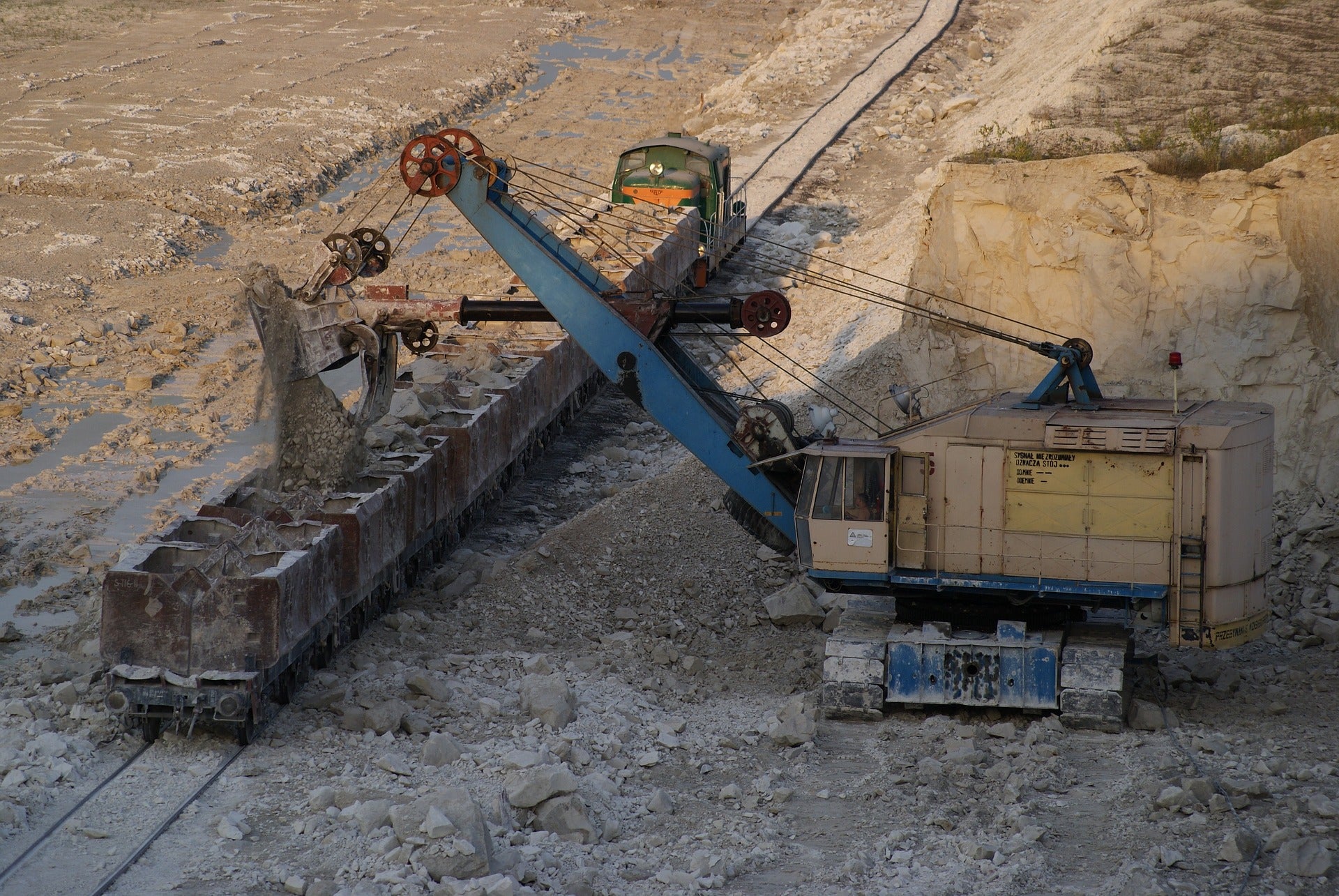 Currie Rose to buy two Australian vanadium projects