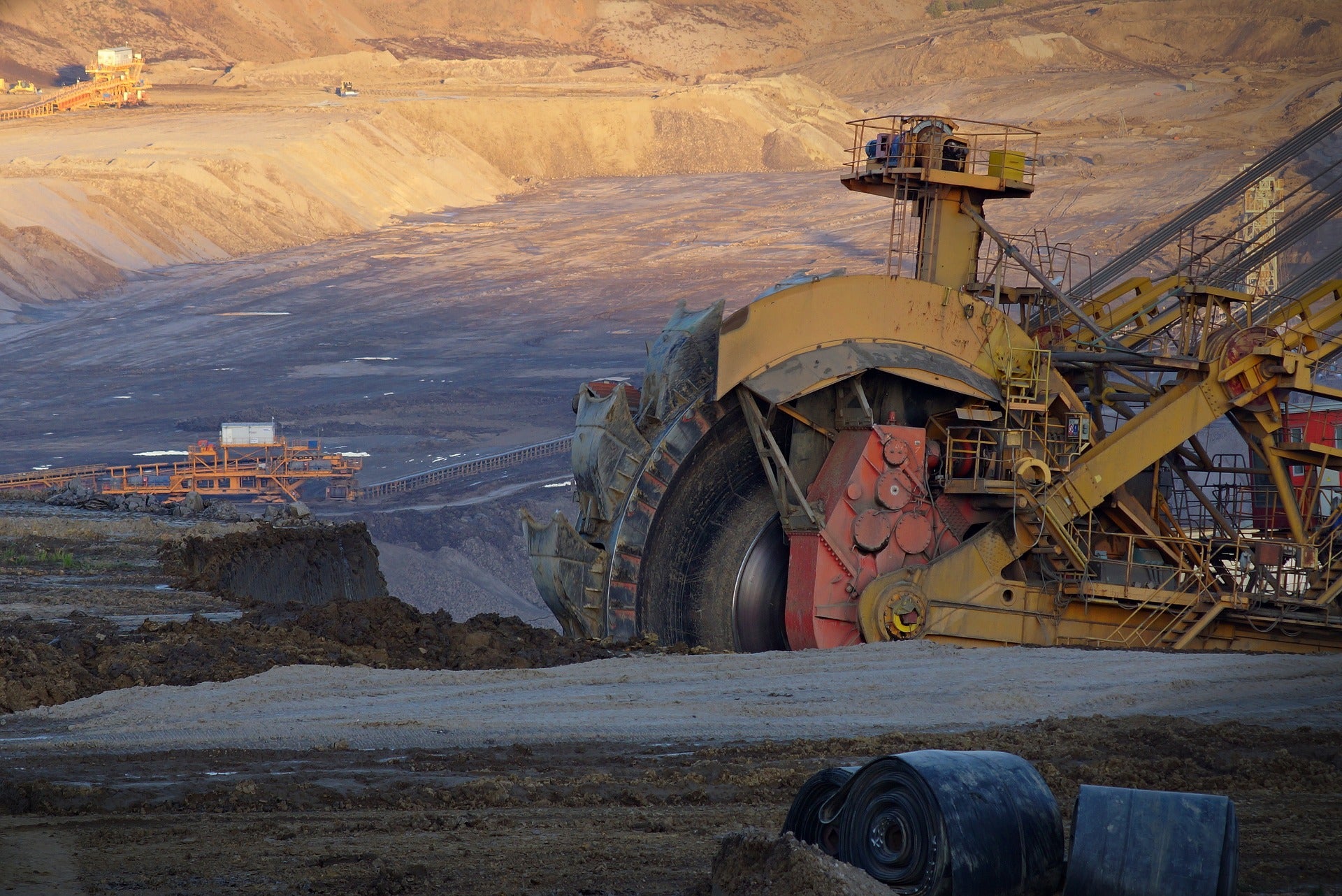 Trillium Gold to buy Canadian land package from Infinite Ore