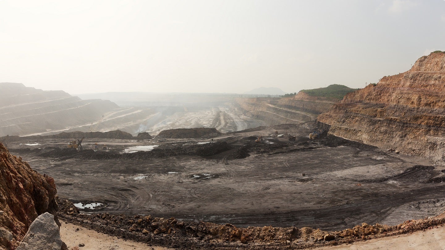 South32 signs earn in agreement with Hammer Metals