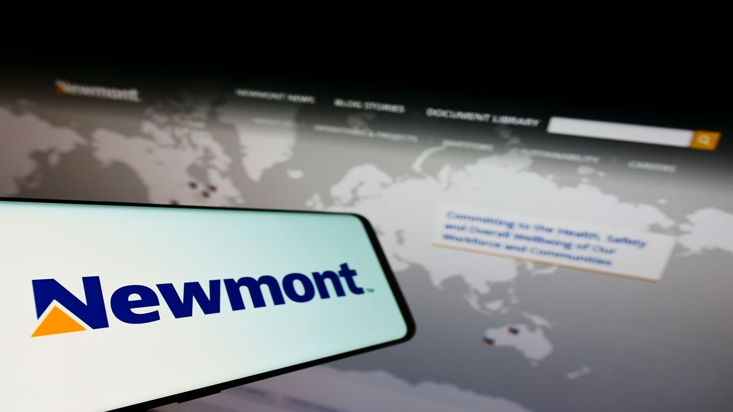 Newmont to cut management jobs, merge business units
