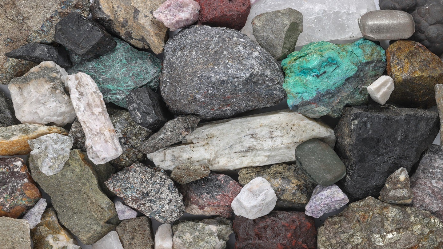 SciAps launches handheld Vis-NIR analyser to improve mineral ...