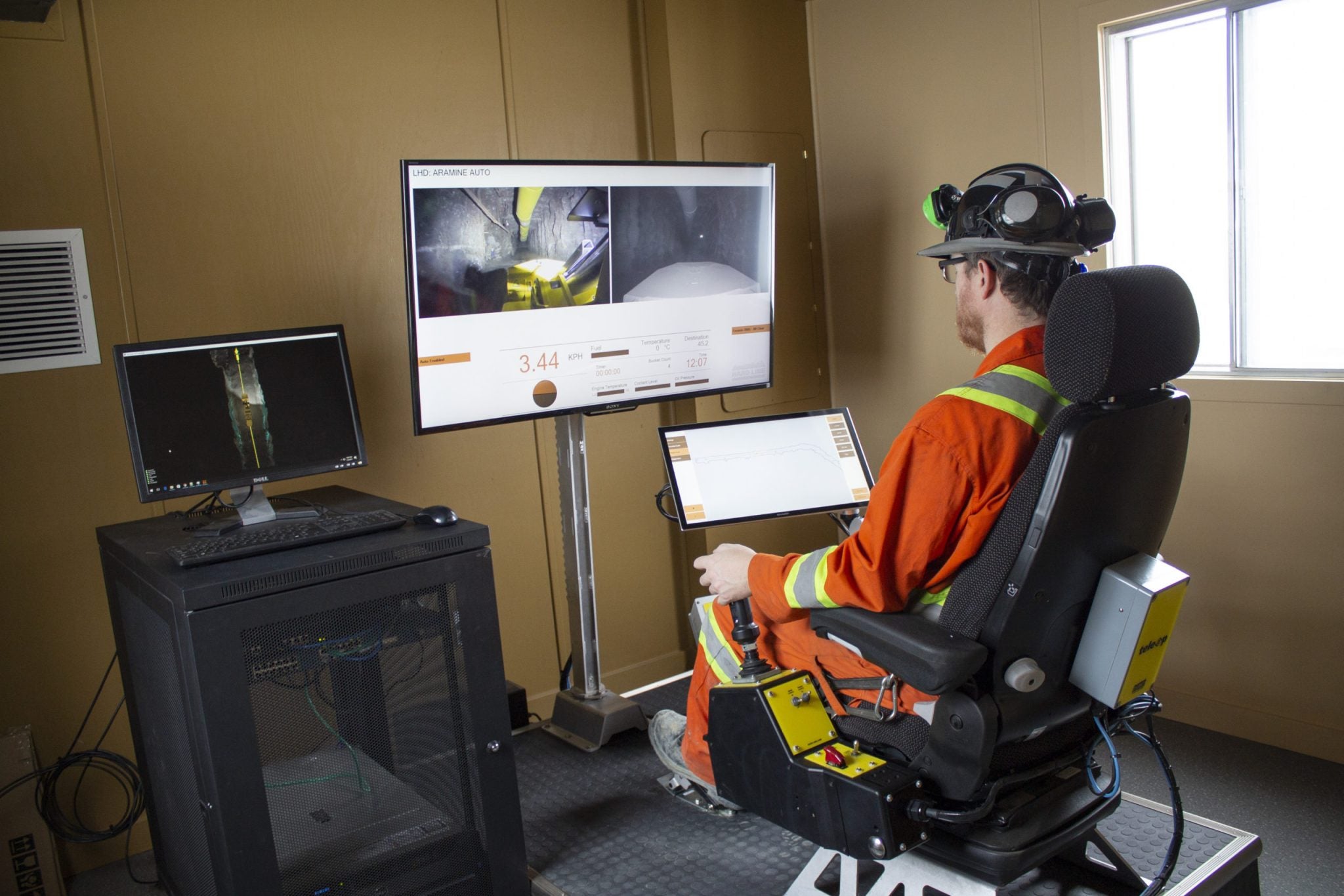 Hexagon Wins Safety Award for Innovative Integrated Safety Solutions in ...